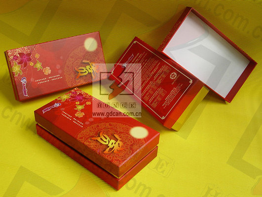 Custom Cardboard Clothing Gift Boxes For Dresses , Biodegradable