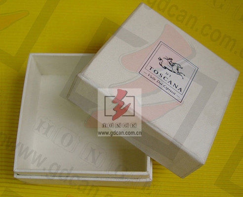 White Paper Clothing Gift Boxes For Baby Clothes , Garment Packaging Boxes
