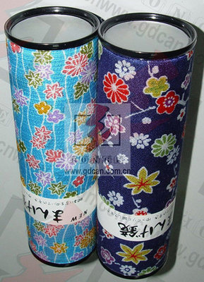 Homemade Colorful Paper Towel Roll Kaleidoscope for Preschoolers