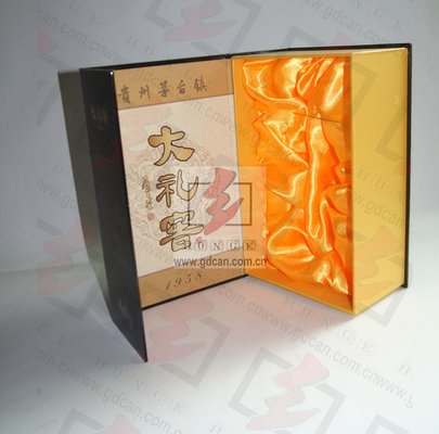 Luxury Candle Packaging Boxes Storage Personalized with PVC Window