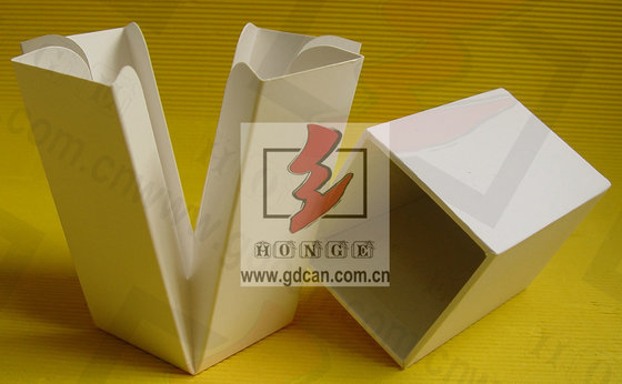 Custom Garment Folding Gift Boxes Packaging Personalized Square Shape