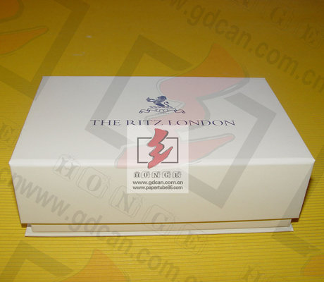 Luxury Food Packing Boxes Magnetic Closure Gift Box Foldable