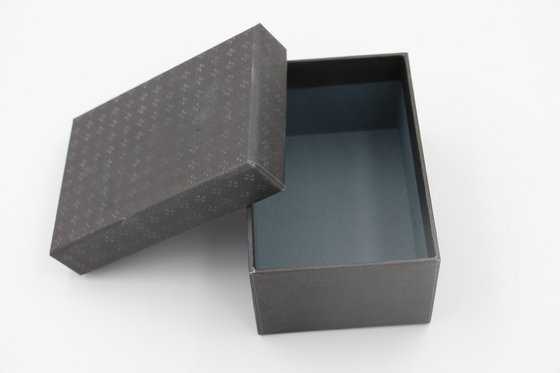 corrugated cardboard box
