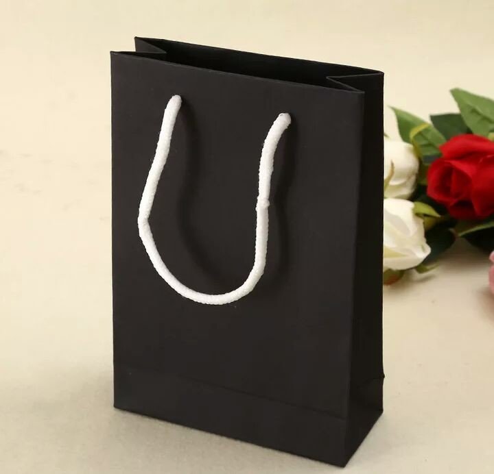 Custom Luxury Gift Garment Paper Shopping Bags With Logo Print