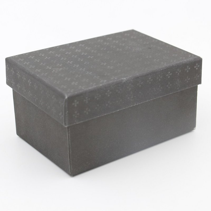 corrugated cardboard box