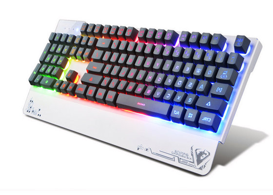 Wired USB 3 color LED Pro Illuminated Gaming Keyboard For Gamer 104 Keys