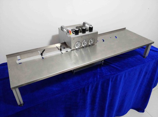 T5 LED Tube Pre Scored Board PCB Depaneling Machine 0.3mm - 3.5mm thickness supplier