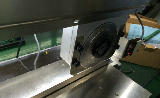 Automatic FR4 CEM1 PCB Depaneling Equipment Motor Driven With Speed Controller supplier