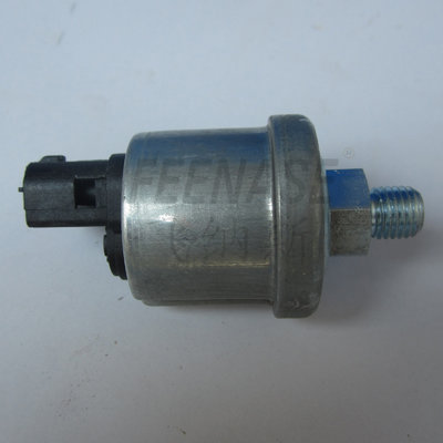 SCANIA Truck Instruments Oil Pressure Sensor 397946 VDO 61/6C