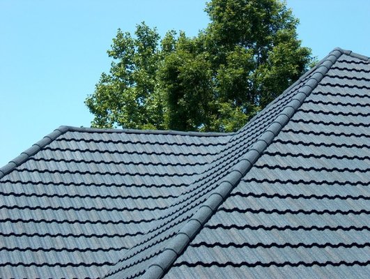 Roman Colorful Stone Coated Metal Roofing Tile , decorative Exterior roof Tiles, Al-zinc Classic
