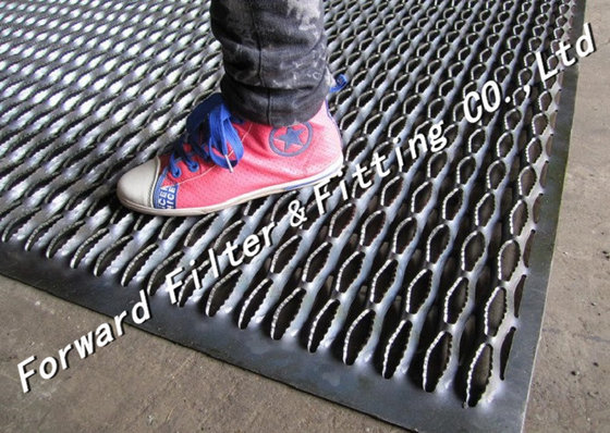 Light - Weight Galvanize Anti Skid Plate / Stainless Steel Perforated Sheet