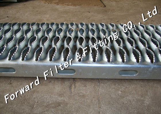 Light - Weight Galvanize Anti Skid Plate / Stainless Steel Perforated Sheet