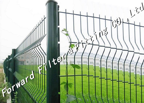 Beautiful Structure Durable Pvc Coated Fence Mesh Transported Easily