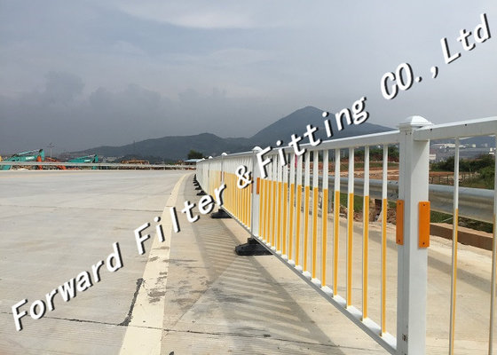 Road Isolation Guard Rail Or Bar PVC Coated Fence For Separation