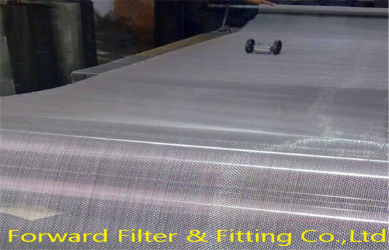 Black Plain Weave Stainless Steel Wire Mesh SUS302 / 304 / 304L / 3016 / 316L