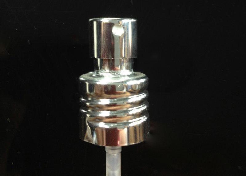 PP 0.04ml Gold Plated Metal,  White Plastic Perfume Bottle Spray Pump 13 * 7 AL-CO-006