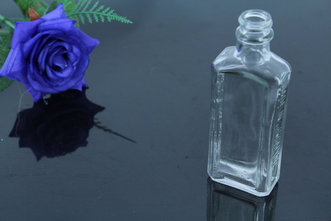 100ml Man Square Perfume Glass Bottle / Smaal Glass Vial With Atomizer, Clear Cap