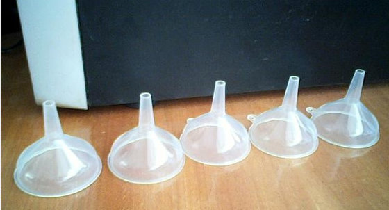 Transparent Plastic Perfume Funnel Fragrance Accessories Mini Funnel