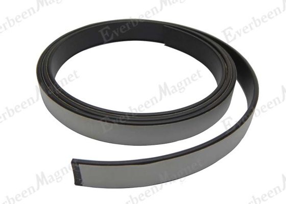 Extruding Rubber Flexible Magnetic Strip With Adhesive On Back For Advertisement