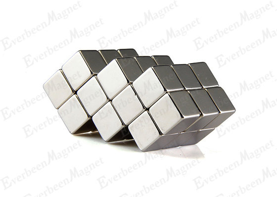 N52 Square High Strength Magnets For Generators , Super Strong Magnet  Demagnetization Resistant