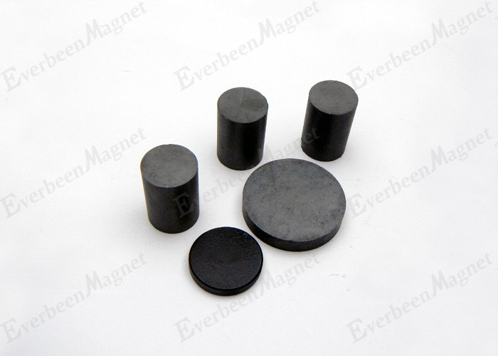 Round Small Ceramic Magnets  For Sensors / Buttons / Crafts , Axial Magnetized Ceramic Disc Magnets
