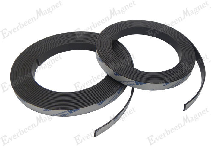 3M Self Adhesive Magnetic Strips For Door Sealing , Long Magnetic Strip UV Coating