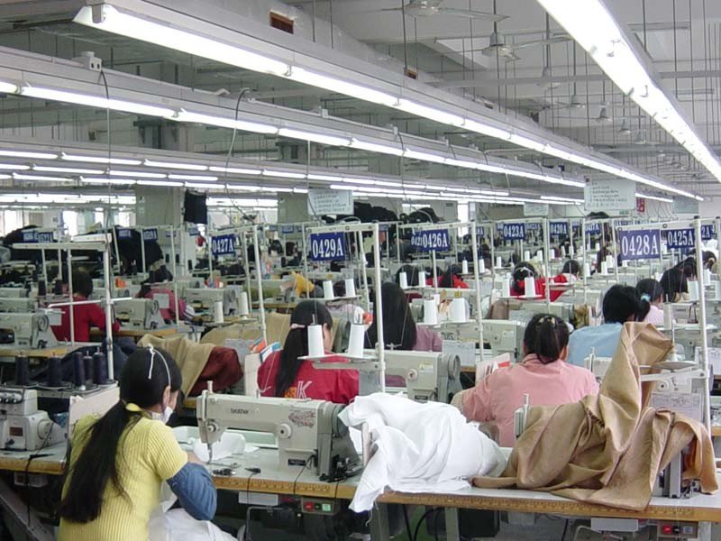 Wuxi Lucky  Pet  Products Co.,Ltd linea di produzione del produttore