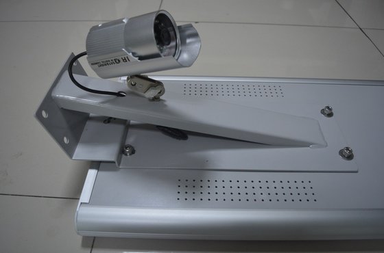 Integrated Solar Powered Street Lamps , 20W LED Lights Seal Design Housing