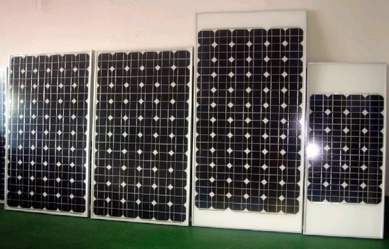 EVA 200W Household Solar Photovoltaic Panels Long Endurance IP65 Junction Box