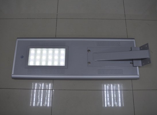 Rain Proof Residential Road / Park Solar Panel Lamp Heat Dissipation Reliable