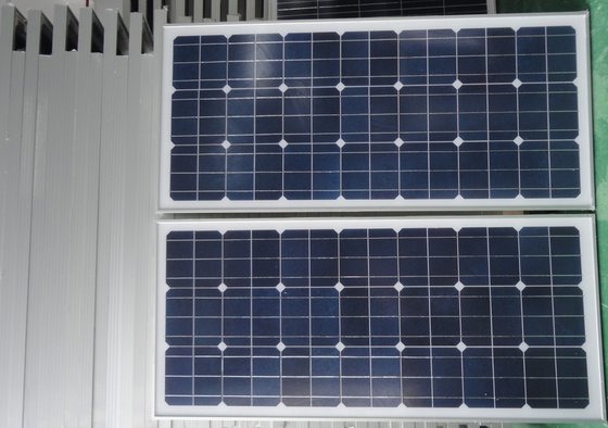 High Reliable Sun Solar Panel 320W Low Iron Tempered glass For Solar Pv System