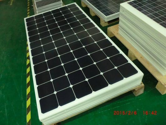 Monocrystalline Solar Panel Alternative Energy , Industrial Solar Excellent Heat Dissipation