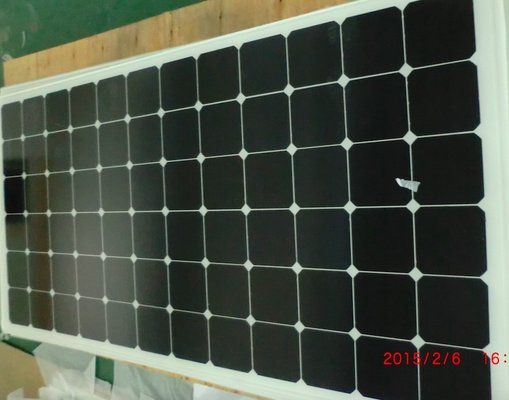 Rooftop 140W Photovoltaic Solar Panels For Communications / Off Grid Solar System