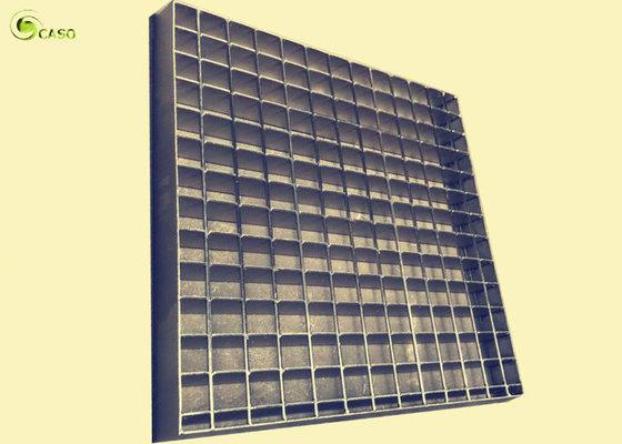 China Metal Perfoated Type Steel Bar Grating Walkway Step Panel Platform Stair supplier