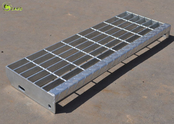 Carbon Steel Bearing Bar Grating Hot Dip Galvanized Ladder Stair Step Treads supplier
