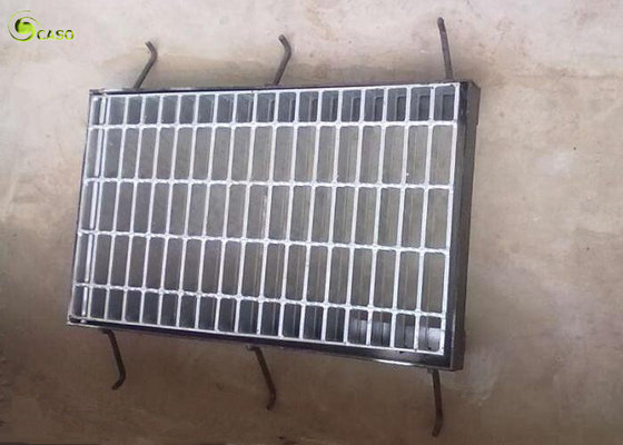 Hot Dip Galvanized 80 Micron Steel Bar Grating Serrated Gird Step Stair Floor supplier