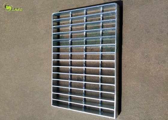 Anti Slip Galvanized Steel Stair Treads Serrated Platform Welded Drain Grating supplier