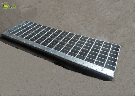 Walkway Expanded Steel Bar Grating Hot Dip Galvanized Metal Tread Step Stair supplier
