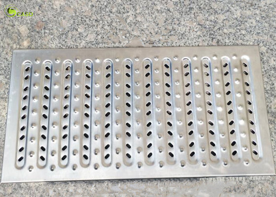 Walking Sheet Mild Steel Grid Mesh Galvanized Antislip Drain Steel Grating supplier