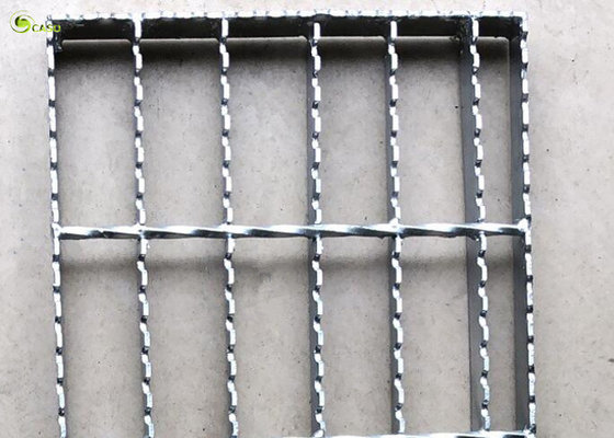 Outdoor Hot Dipped Galvanized Serrated Gutter Floor Drainage Trench Cover Plate supplier