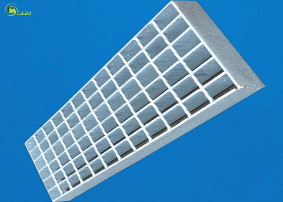 Welded Sewage Steel Bridge Deck Grating Serrated Slip Stair Treads Floor supplier