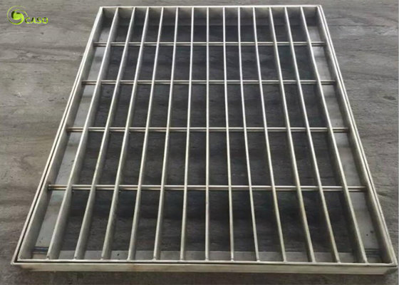Hot Dip Galvanized Riveted Steel Bar Lattice Gratings Weight Per Square Meter supplier