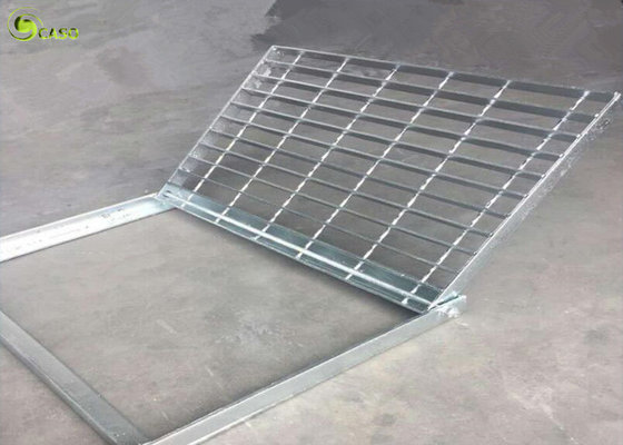 Heavy Duty Angle Frame Trench Grate Traction Tread Safety Steel Grating Panel supplier