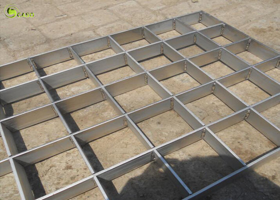 Heavy Duty Square Perforated Catwalk Steel Bar Drainage Trench Grating Treads supplier