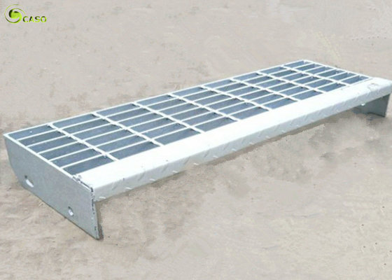 Steel Frame Lattice Hot Dipped Galvanized Metal Outdoor Stair Step Tread supplier