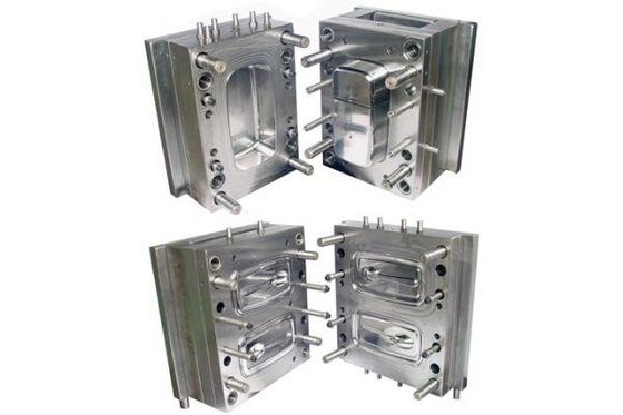 ISO Approved Plastic Injection Molding Tool 718H / P20 Metal Mould Material