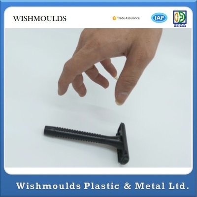 Customized PP Material Injection Molding Service For Razor Plastic Parts