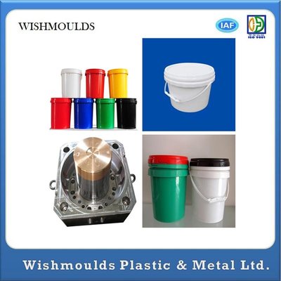 PP Material Injection Moulded Plastic Bucket With Lid Bucket Mould 300,000 Shots