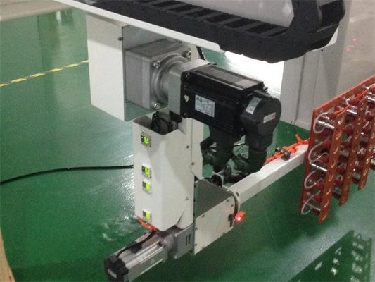 Yaskawa AC Servo Motor Linear Guide Traverse Robot For Pet Preform Taking Out