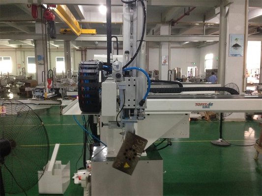 Remove Quickly Place Carefully Injection Moulding Robots AC Servo Driven